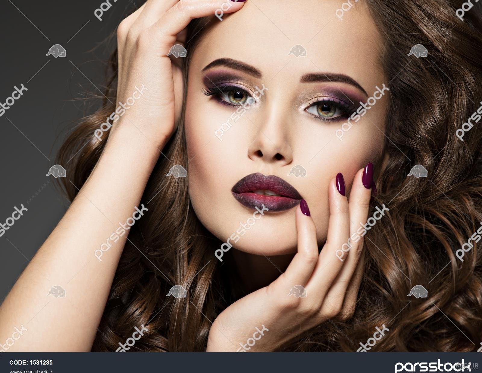 عکس زن با چشمان زیبا عکس نودی